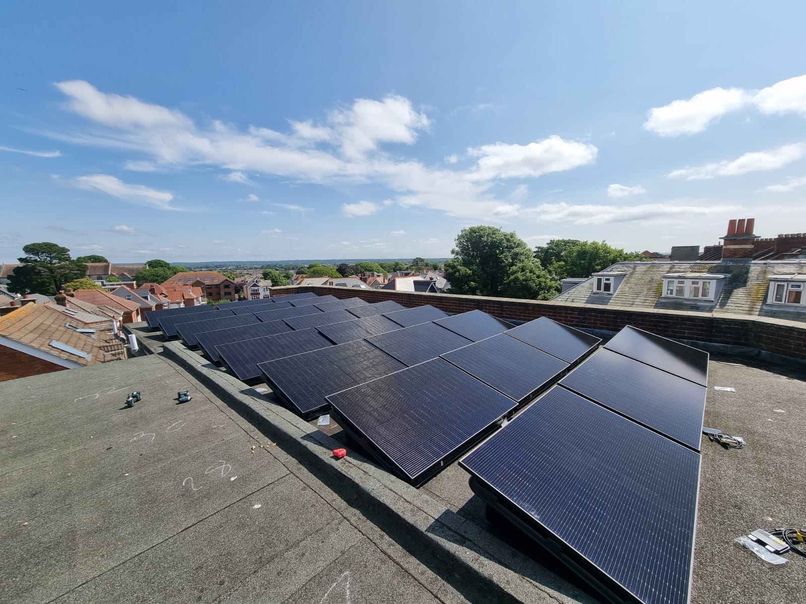 Solar Energy Trends for 2025 - Save Energy UK