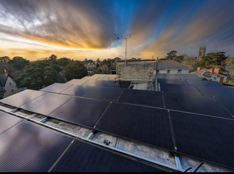 Can Tesla Solar Roof Panels Handle UK Weather? A 2024 Analysis - Save ...